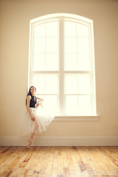 Senior Photos: Vivien - Lumos Studio Lumos Studio